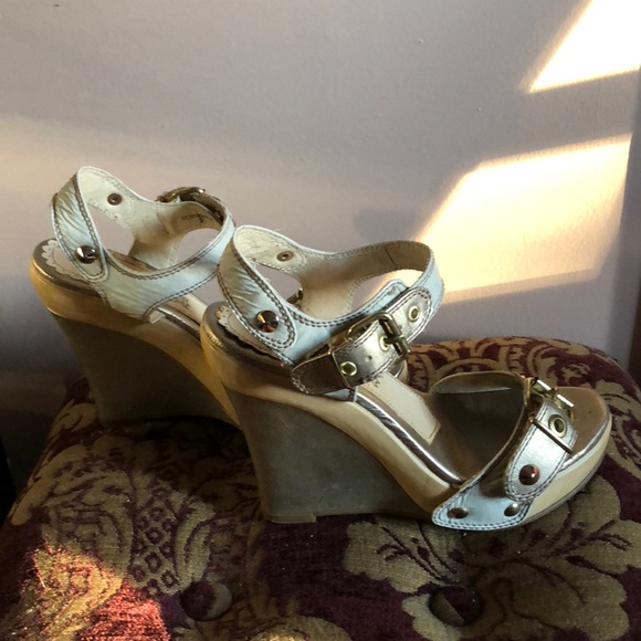 carnaby London Power | Shoes | Carna By Gray Metal Accents Wedges ...